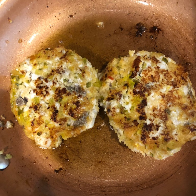 Blue Fish Cakes – Dan's Food Blog